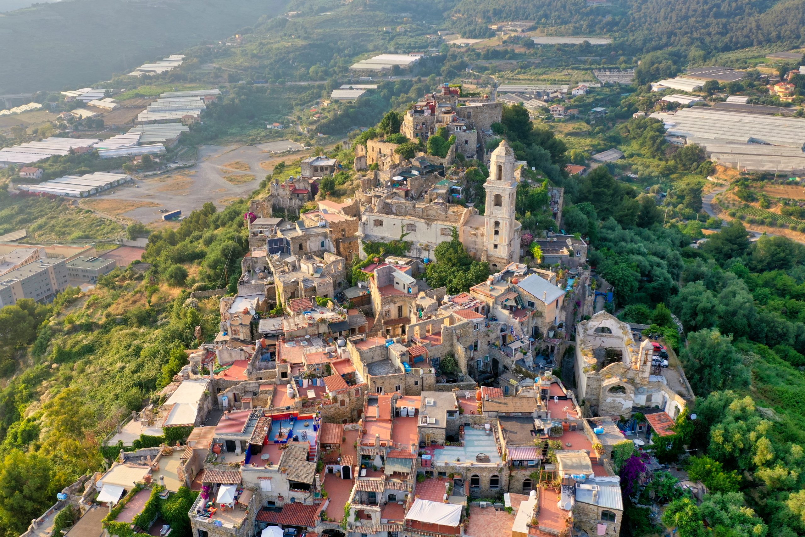 Bussana: il borgo che (in)canta a pochi chilometri da Sanremo ...